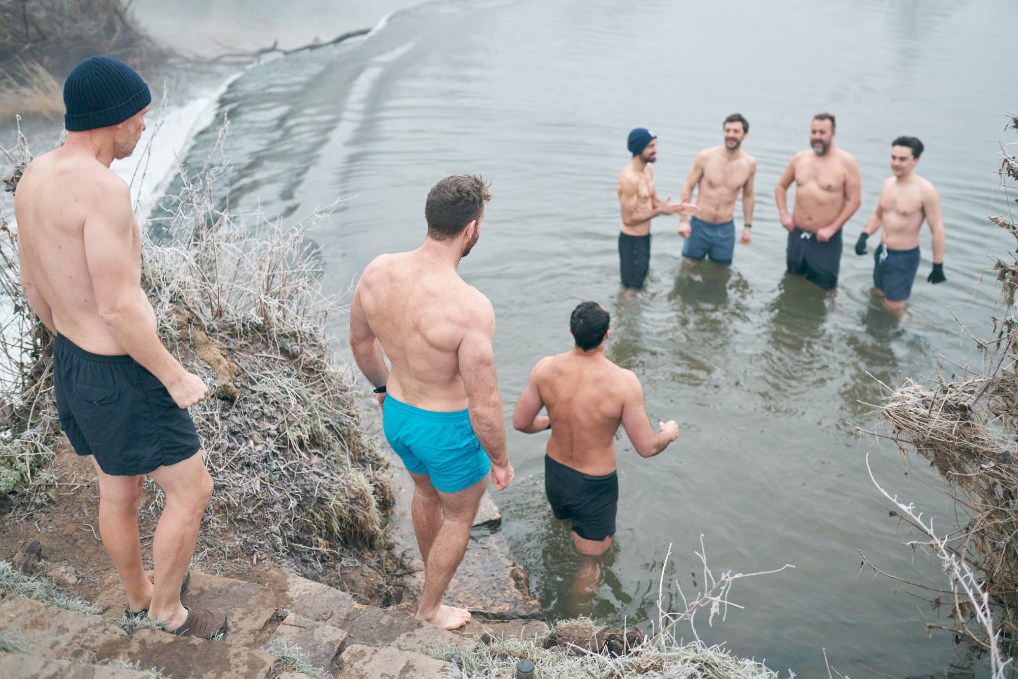 IceBreakers - Men's Cold Water Community – Dryrobe®