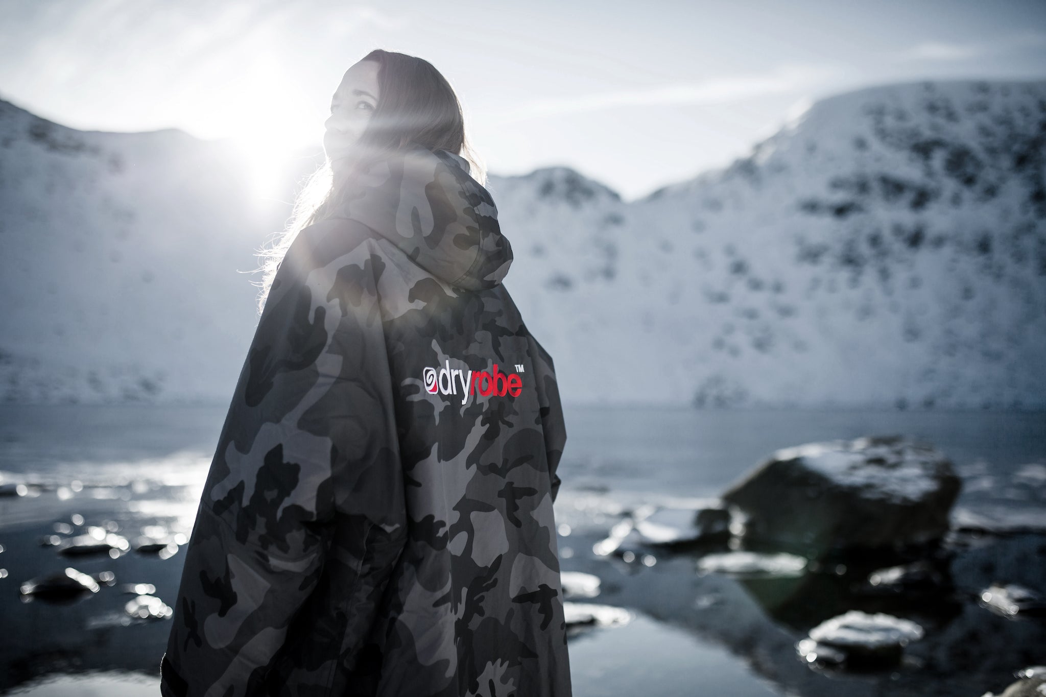 Ice swimming in Red Tarn - Sarah Gerrish – dryrobe
