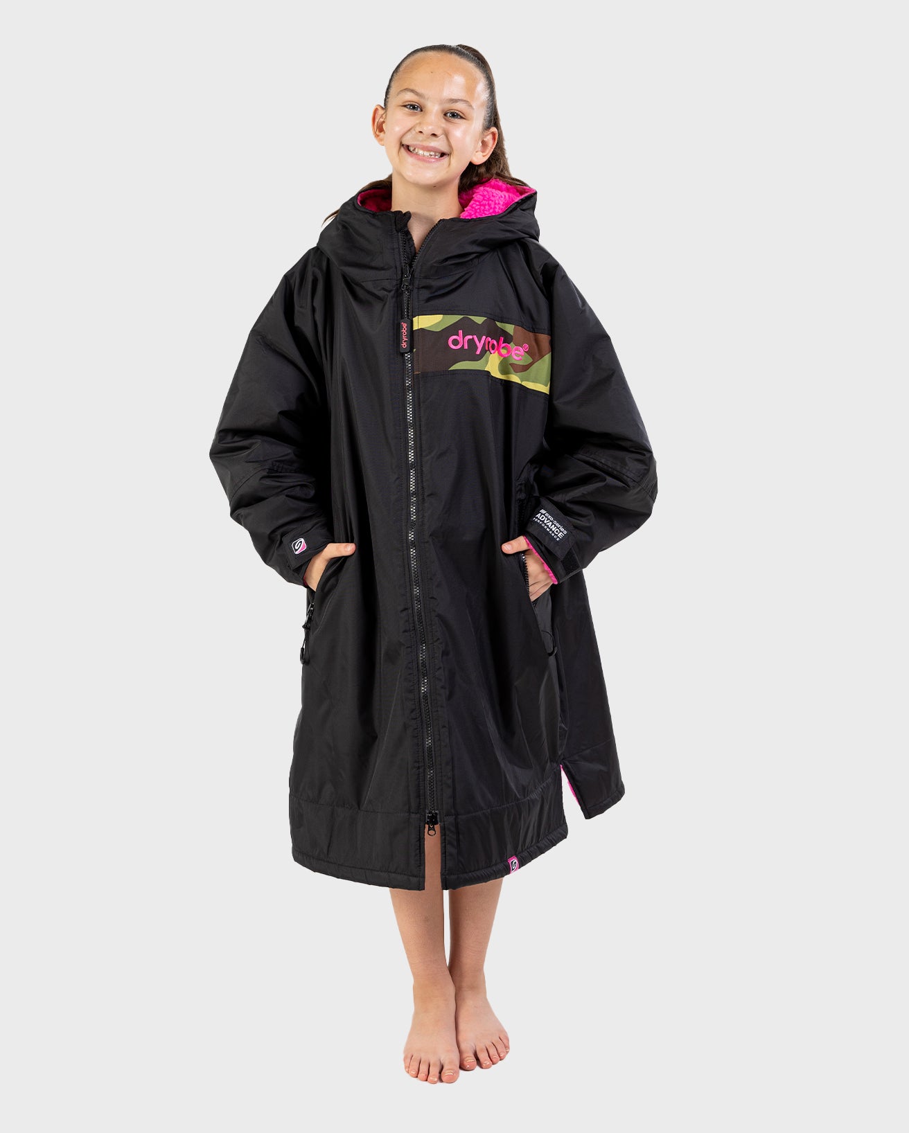 Dryrobe® Advance Kids Long Sleeve Robe - Black Pink Camo