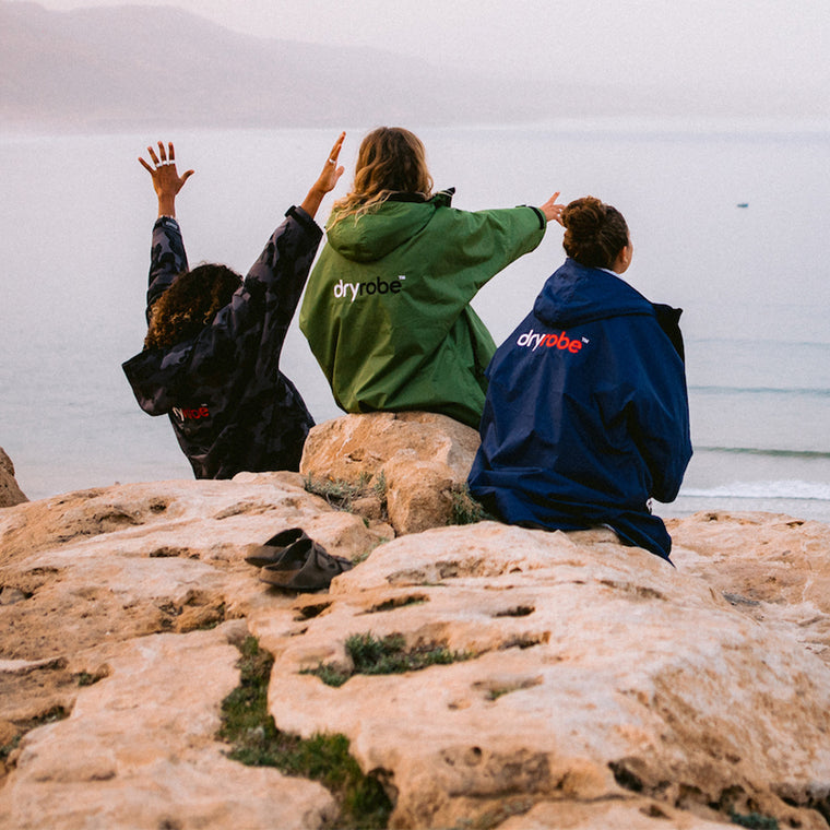 Contact us at dryrobe – Dryrobe®