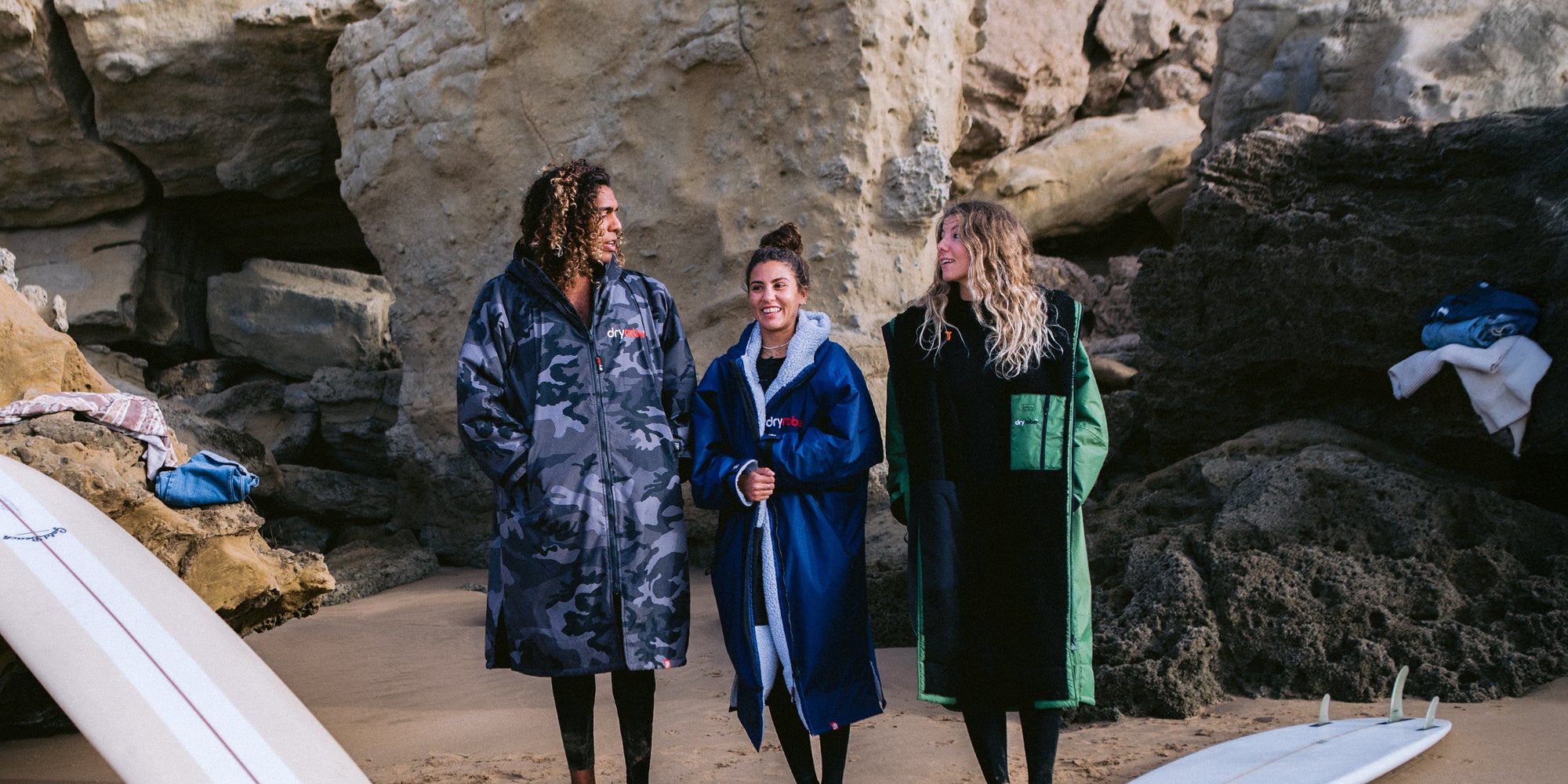 dryrobe® - The ultimate outdoor changing robe – Dryrobe®