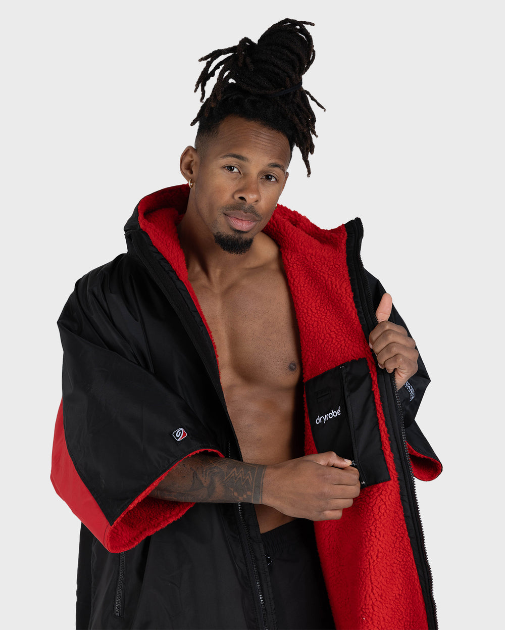 Black Red Easy-Fit Advance Changing Robe - REWORK | Dryrobe®