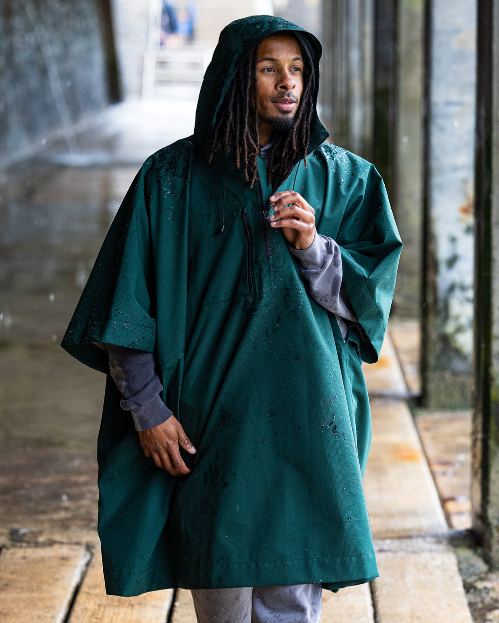 Dark Green One Size Adults Rainproof Poncho | Dryrobe®