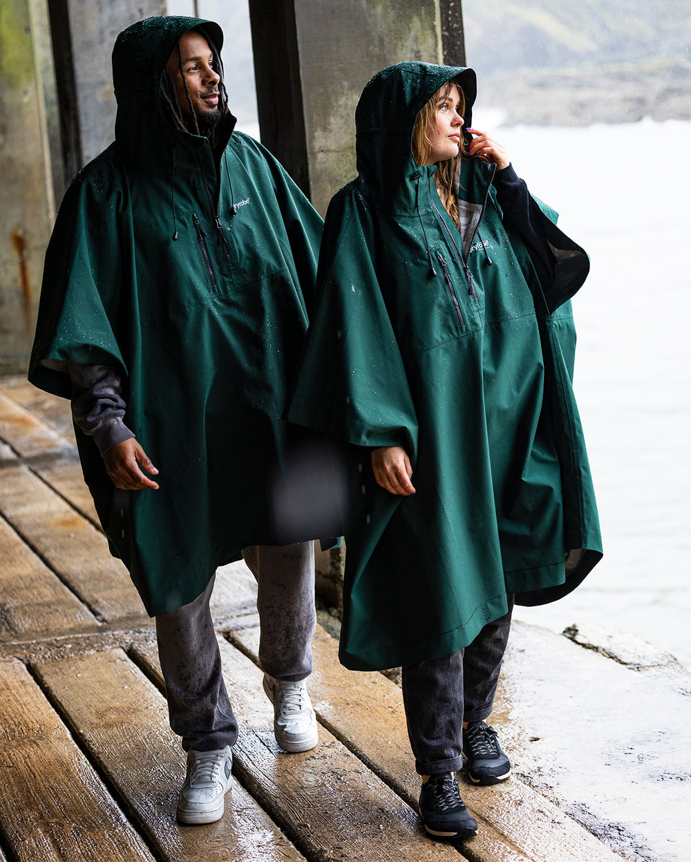 Dark Green One Size Adults Rainproof Poncho | Dryrobe®