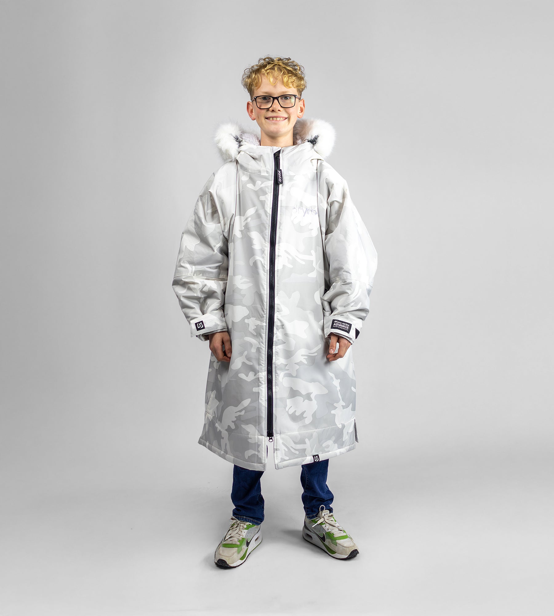 Dryrobe® Advance Kids Long Sleeve Changing Robe - Alpine White Camo