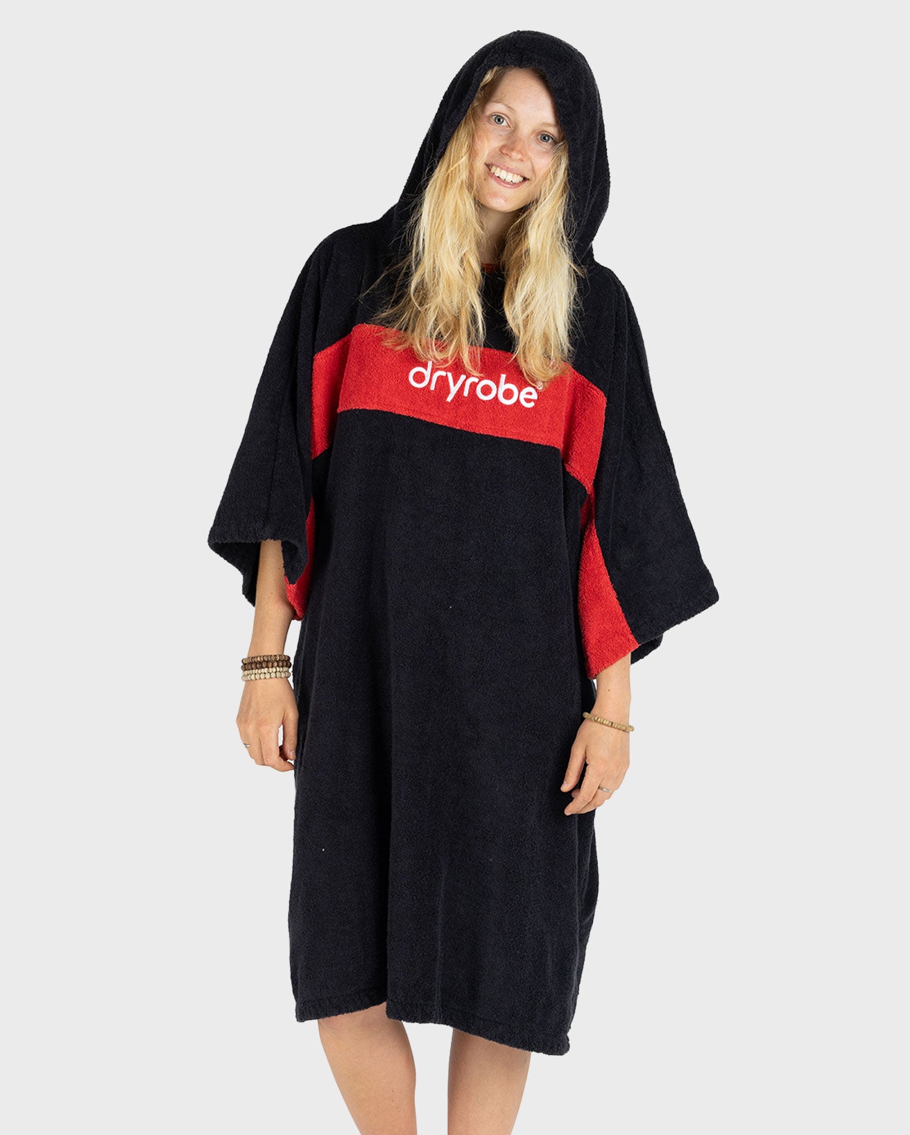 Black Red Organic Towel Changing Robe - REWORK | Dryrobe®