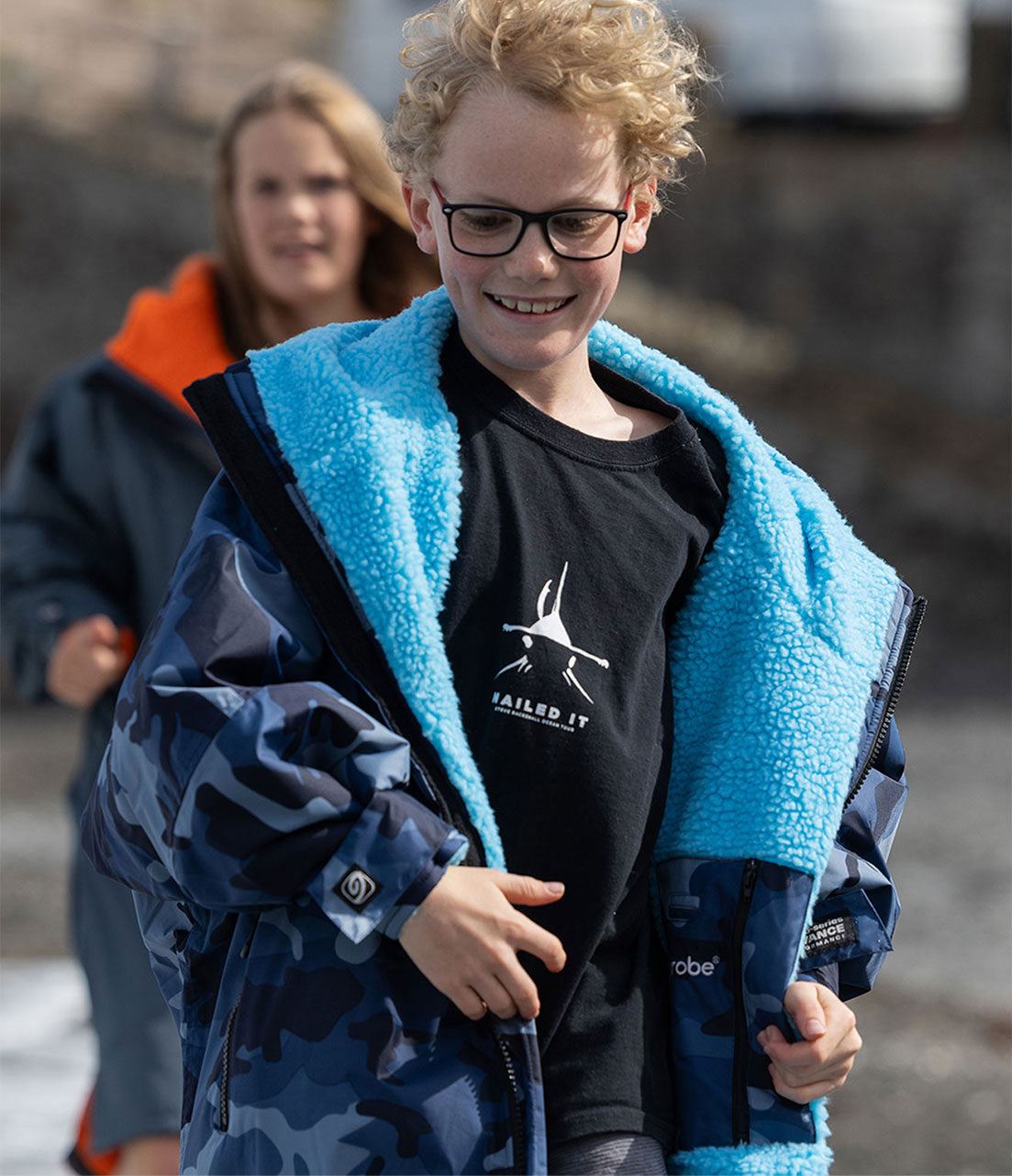 Kids Long Sleeve Change Robes - dryrobe® Advance